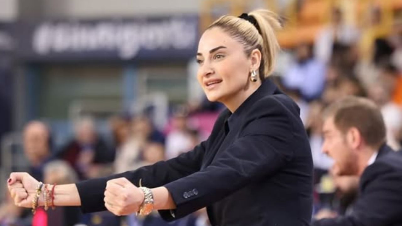 Selen Erdem Evli Mi? Eşi Kimdir? Kaç Yaşında? Aslen Nereli? - Spor ...