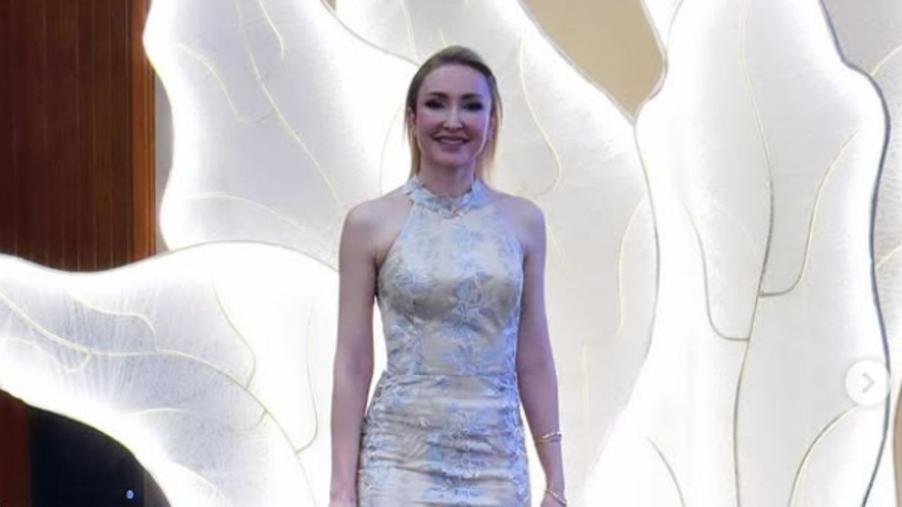 TRT Spikeri Oya Eren kimdir? Nereli? Eşi kim? İşte hayat hikâyesi ve ...